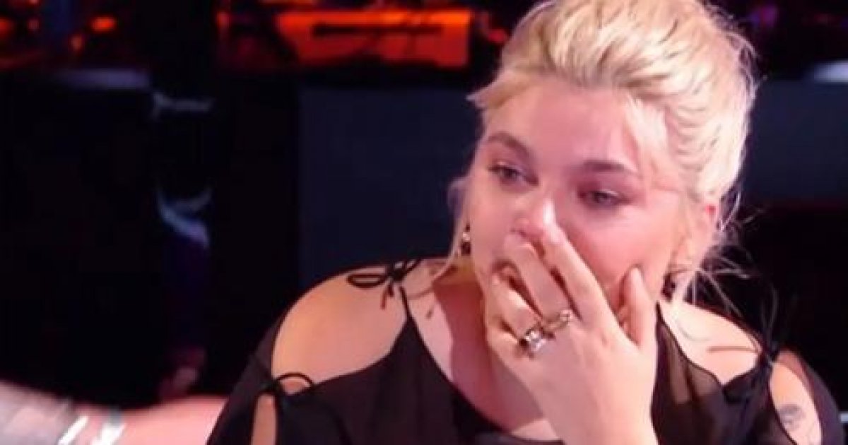 Louane a arrêté le tournage et quitté le plateau de The Voice en urgence